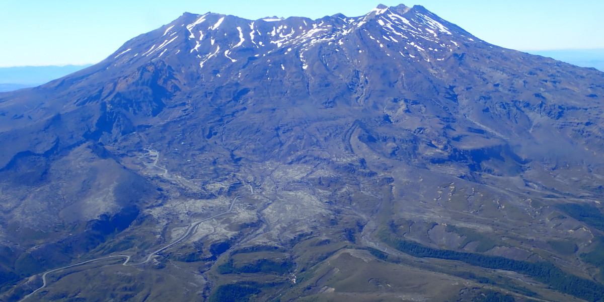 Video update #3 on recent activity at Mt Ruapehu - Earth Sciences New ...