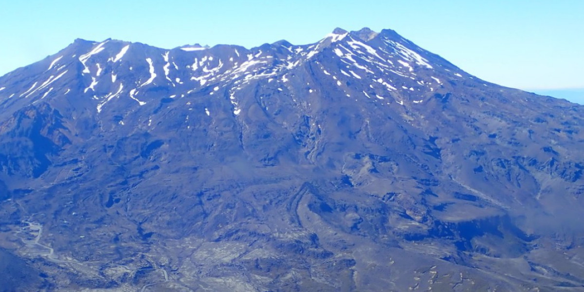 Science takes centre stage at active Mount Ruapehu - Earth Sciences New ...