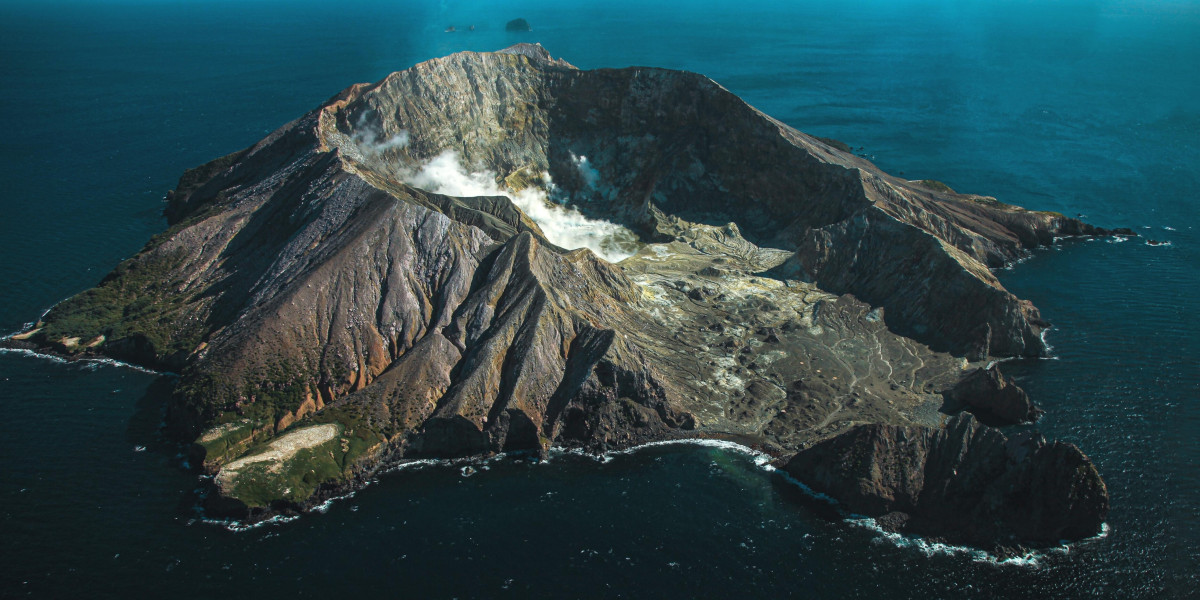 New tool can forecast eruptions when volcano data goes offline - Earth ...